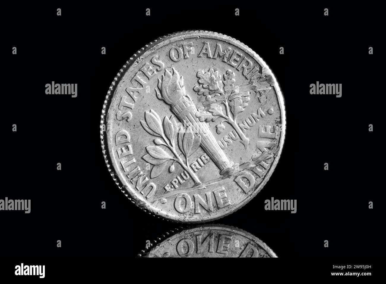 1995 One Dime coin featuring president Roosevelt on the obverse Stock ...