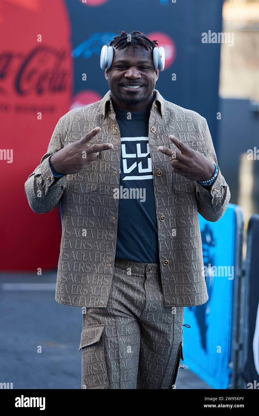 Carolina Panthers linebacker Marquis Haynes Sr. (98) arrives at Bank of ...