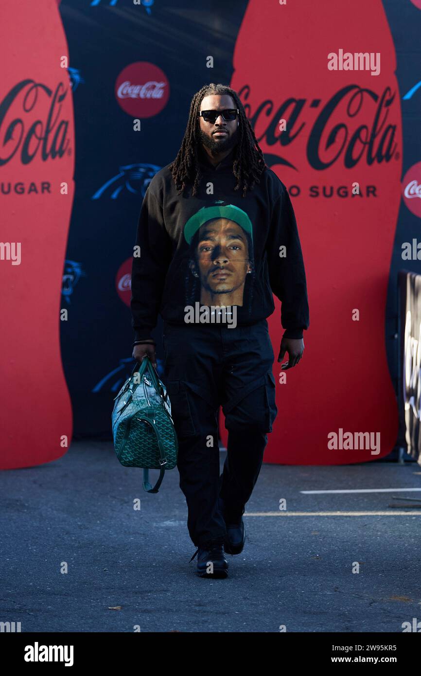 Carolina Panthers tight end Ian Thomas (80) arrives at Bank of America ...