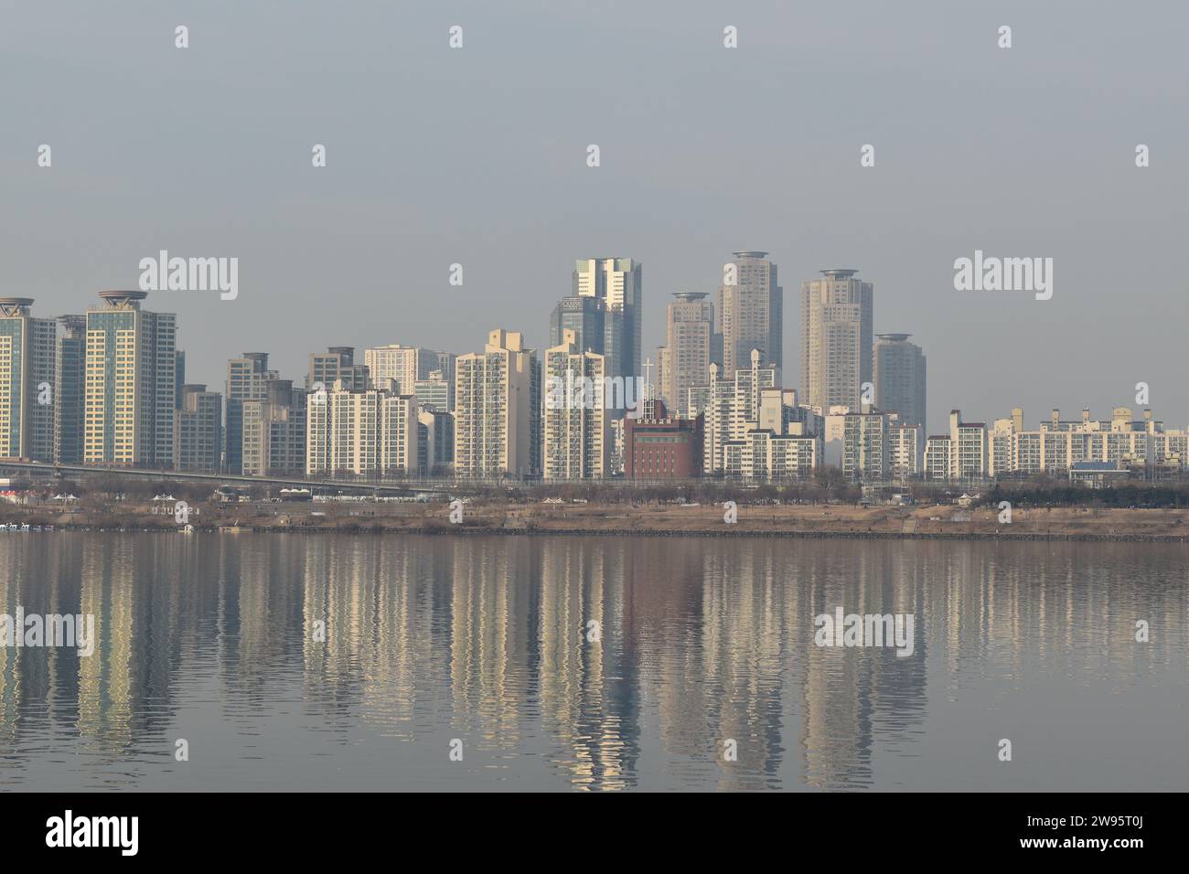 Residential buildings in Gwangjin district and their reflection in the ...