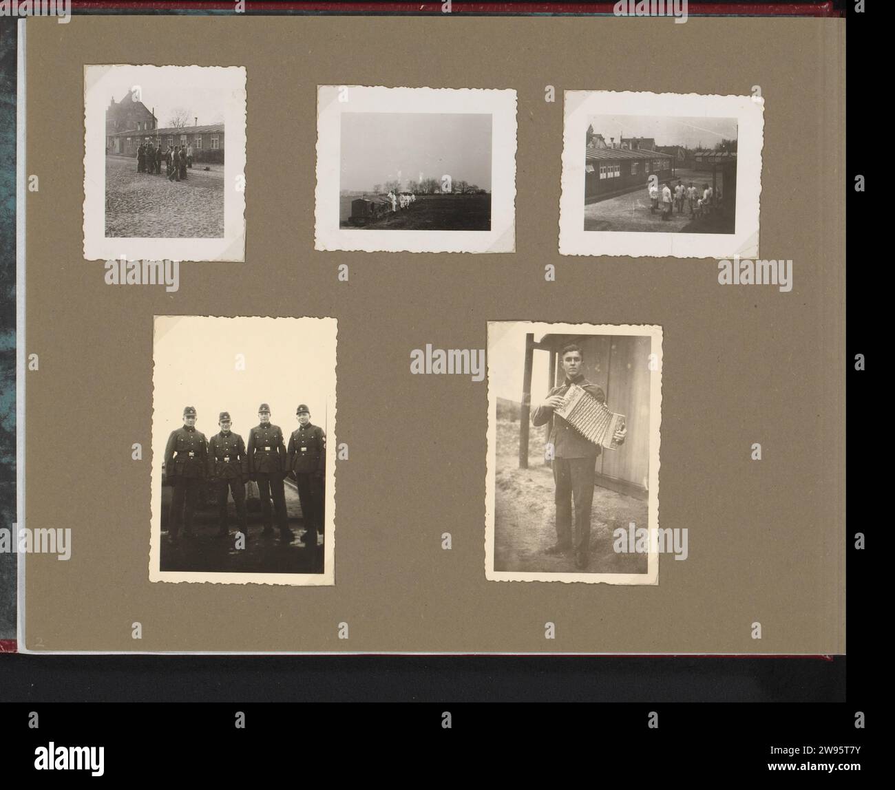 Various topics, Anonymous, 1939 - 1943 photograph Album magazine with ...