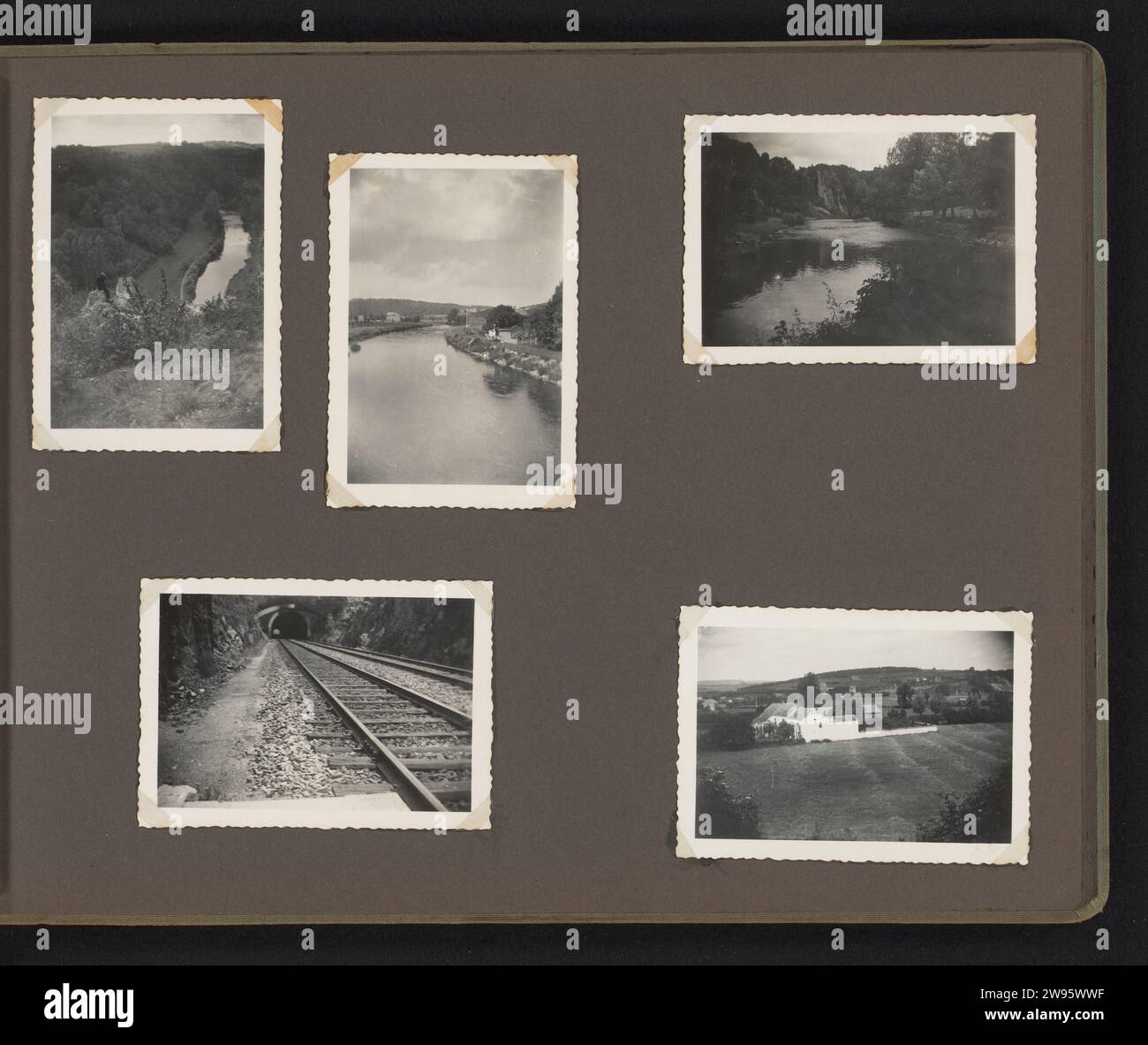 Landscapes, Anonymous, 1935 - 1945 photograph Album magazine with five ...