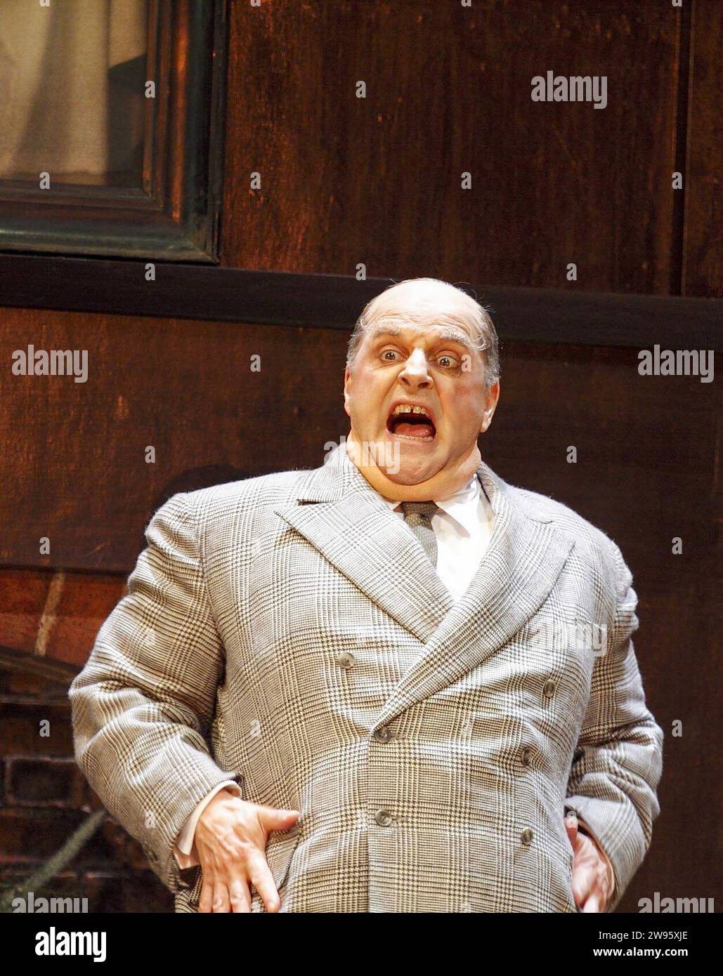 Christopher Purves (Sir John Falstaff), Marie-Nicole Lemieux (Mistress ...