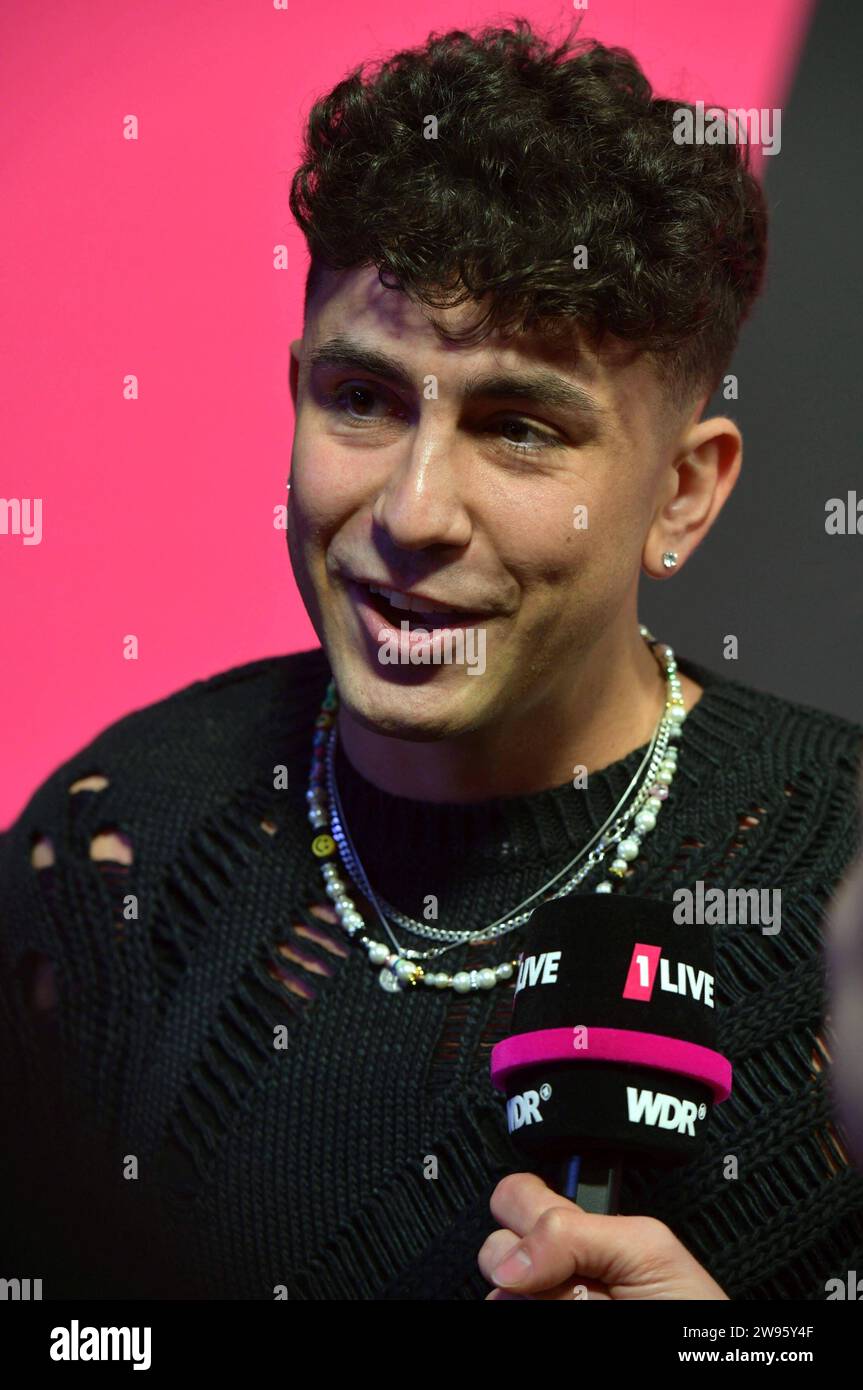 Bennett DJ 11/23 thg Bennett bei der 1Live Krone am 30. November 2023 ...