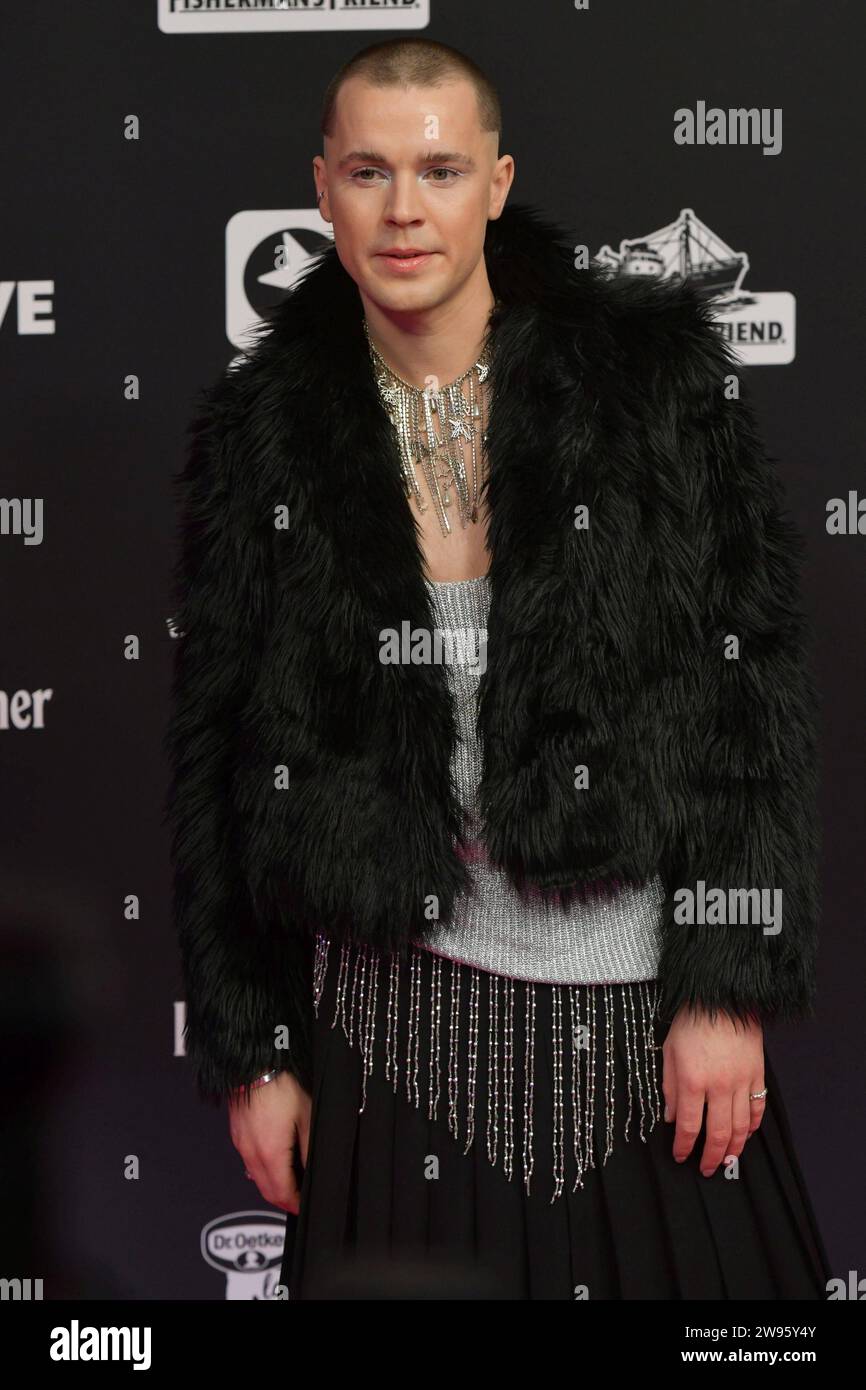 Felix Jaehn DJ 11/23 thg Felix Jaehn bei der 1Live Krone am 30 ...