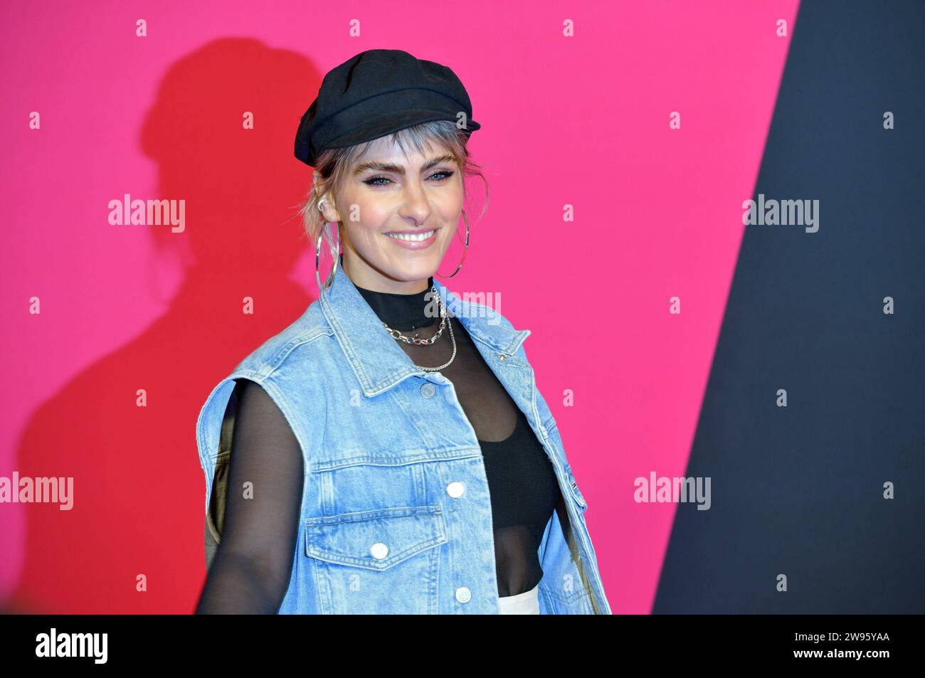 Sarah Mangione Moderatorin 11/23 thg Sarah Mangione bei der 1Live Krone ...