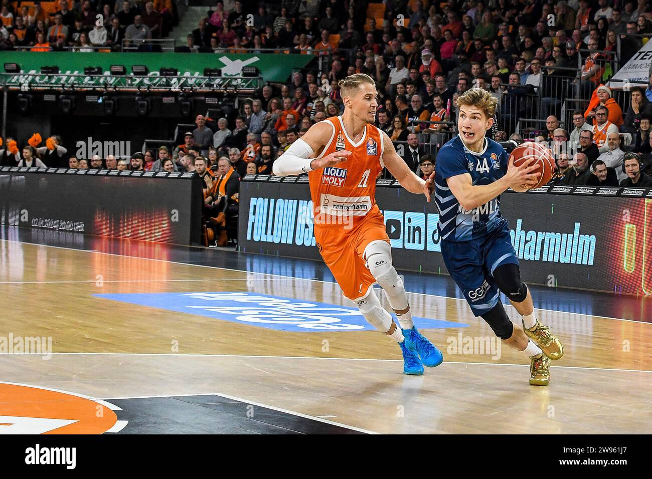 Thomas bennet hi-res stock photography and images - Alamy