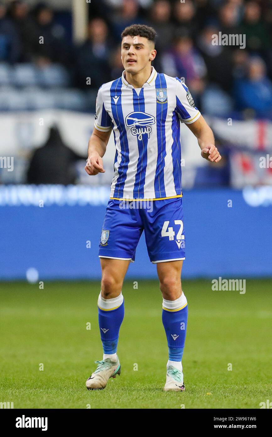 Sheffield, UK. 23rd Dec, 2023. Sheffield Wednesday forward Bailey-Tye ...