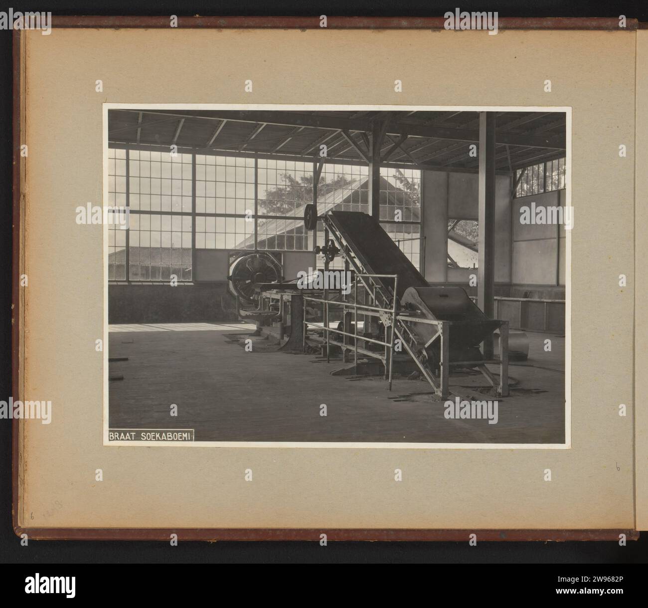 Factory building with machine, Anonymous, 1931 - 1937 photograph Album ...