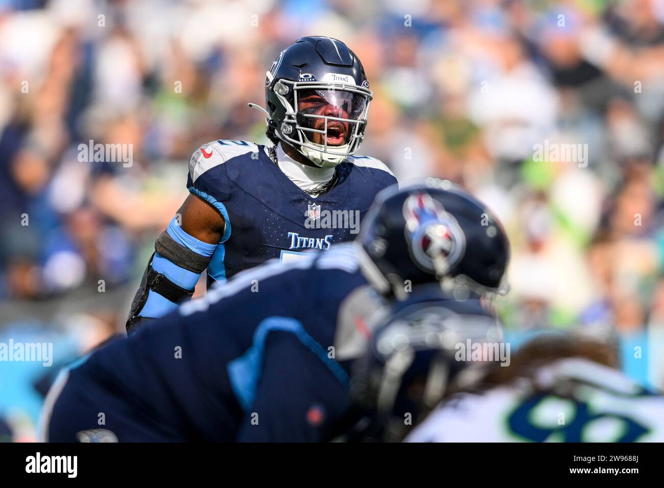 December 24, 2023: Tennessee Titans linebacker Azeez Al-Shaair (2 ...
