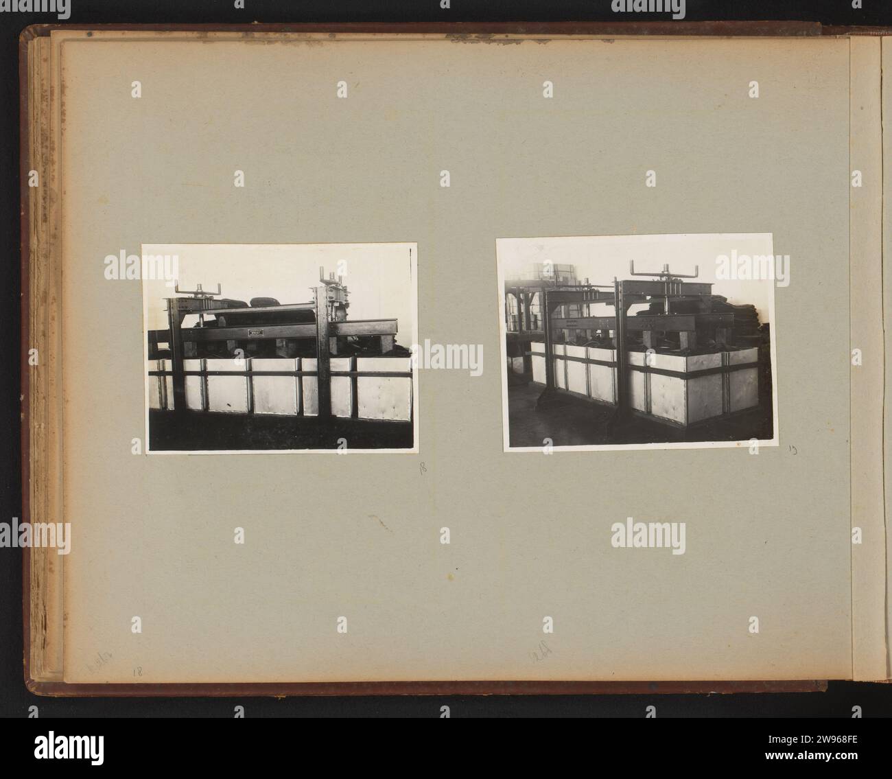 Period 1931 1937 hi-res stock photography and images - Alamy