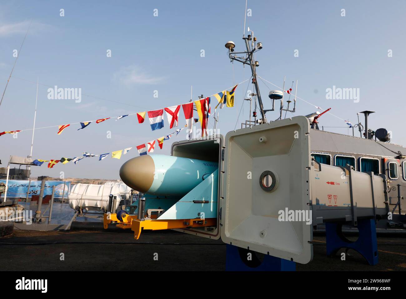 Army arsenals hi-res stock photography and images - Alamy