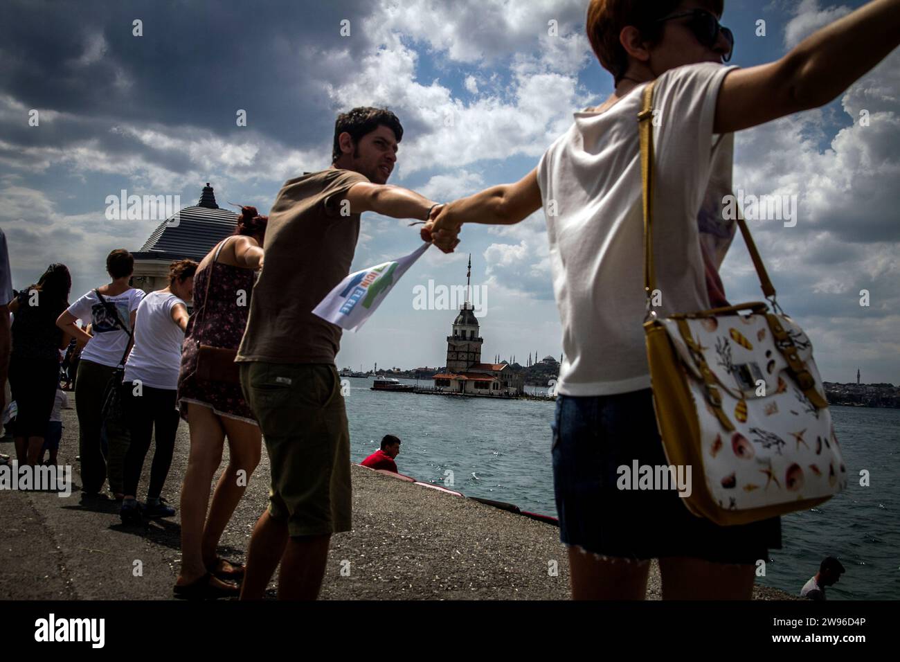 Anti-war groups in many parts of Turkey formed human chains holding ...