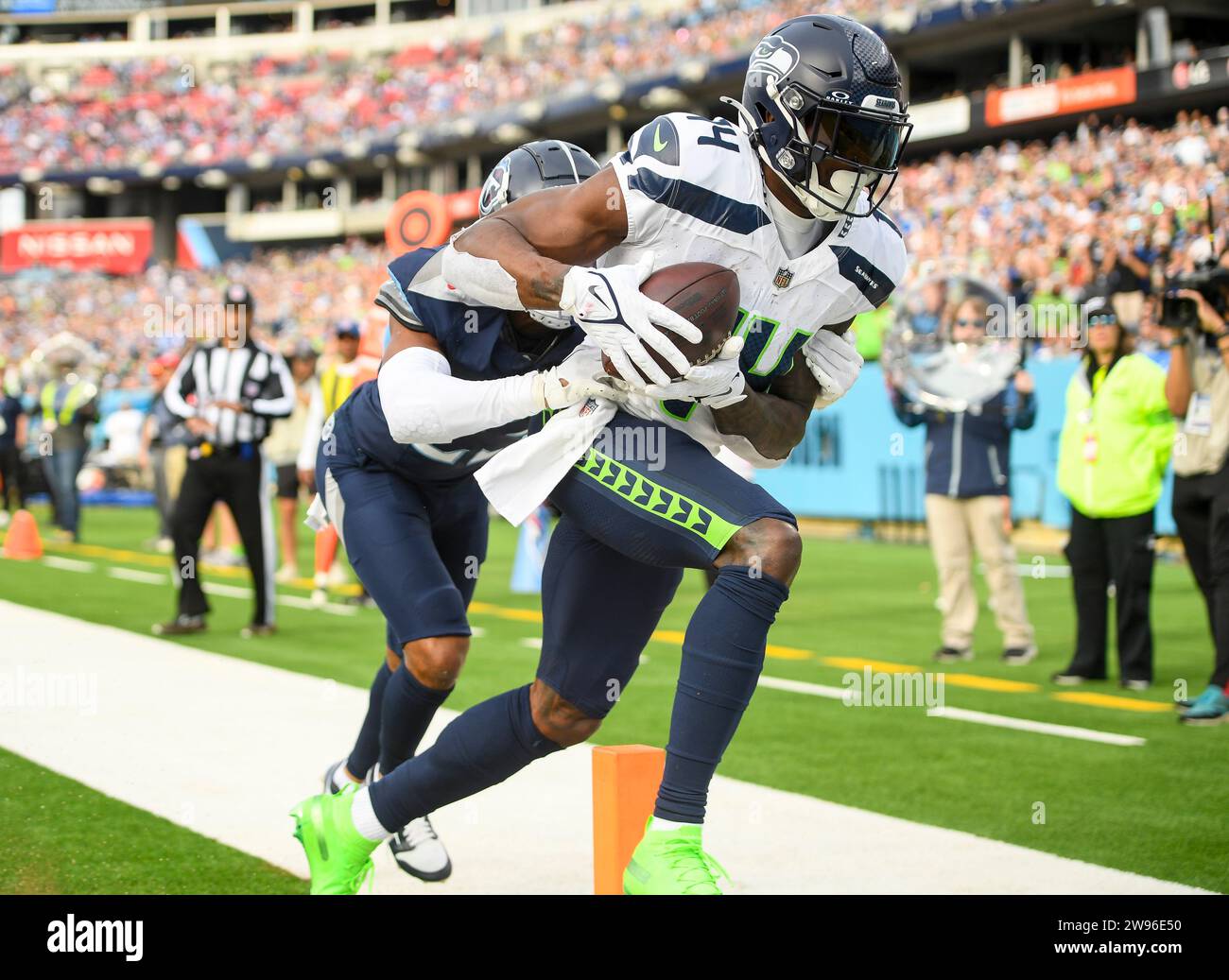 December 24, 2023: Seattle Seahawks wide receiver DK Metcalf (14) makes ...