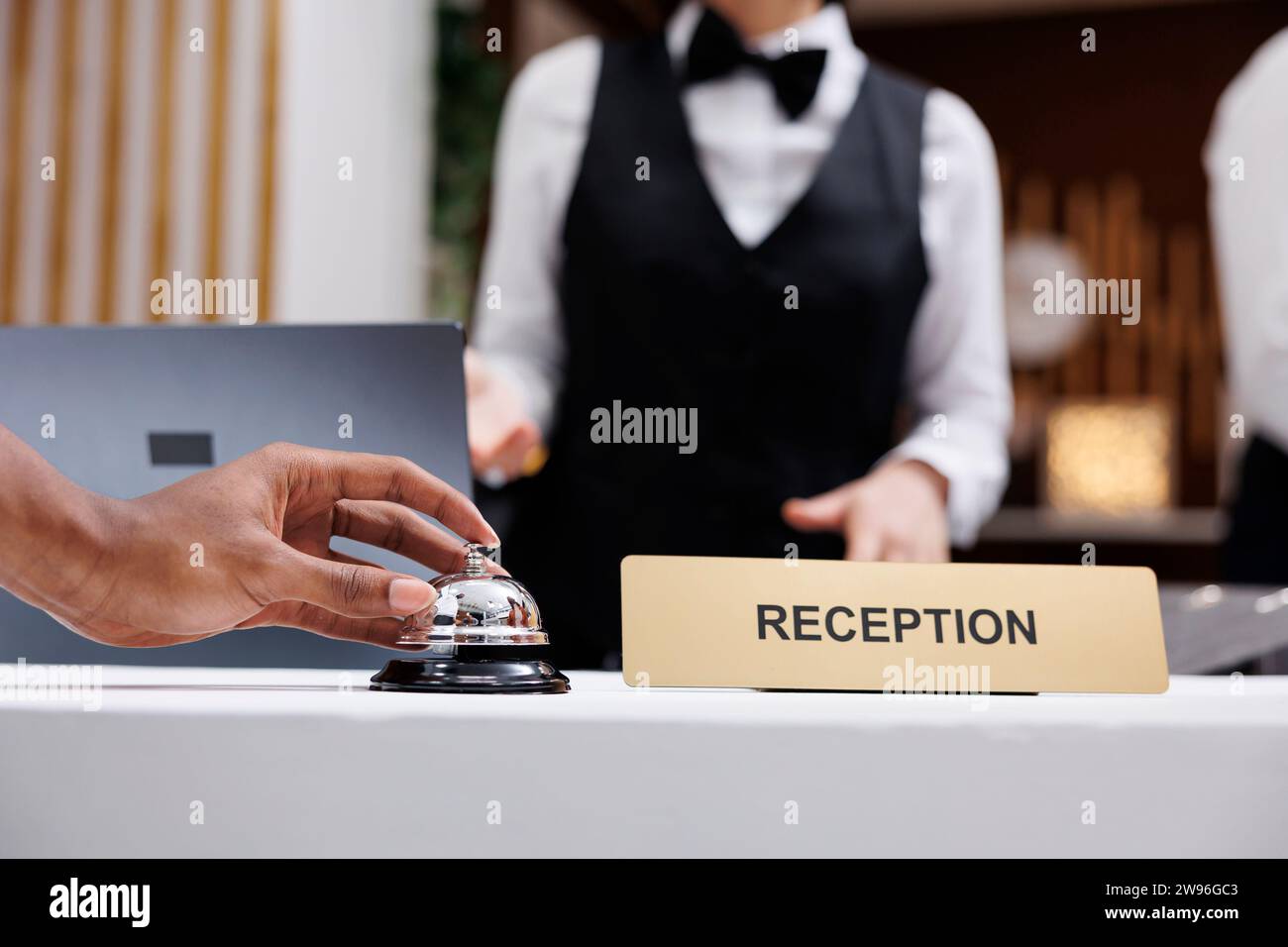 Couple guests talk sofa hi-res stock photography and images - Alamy
