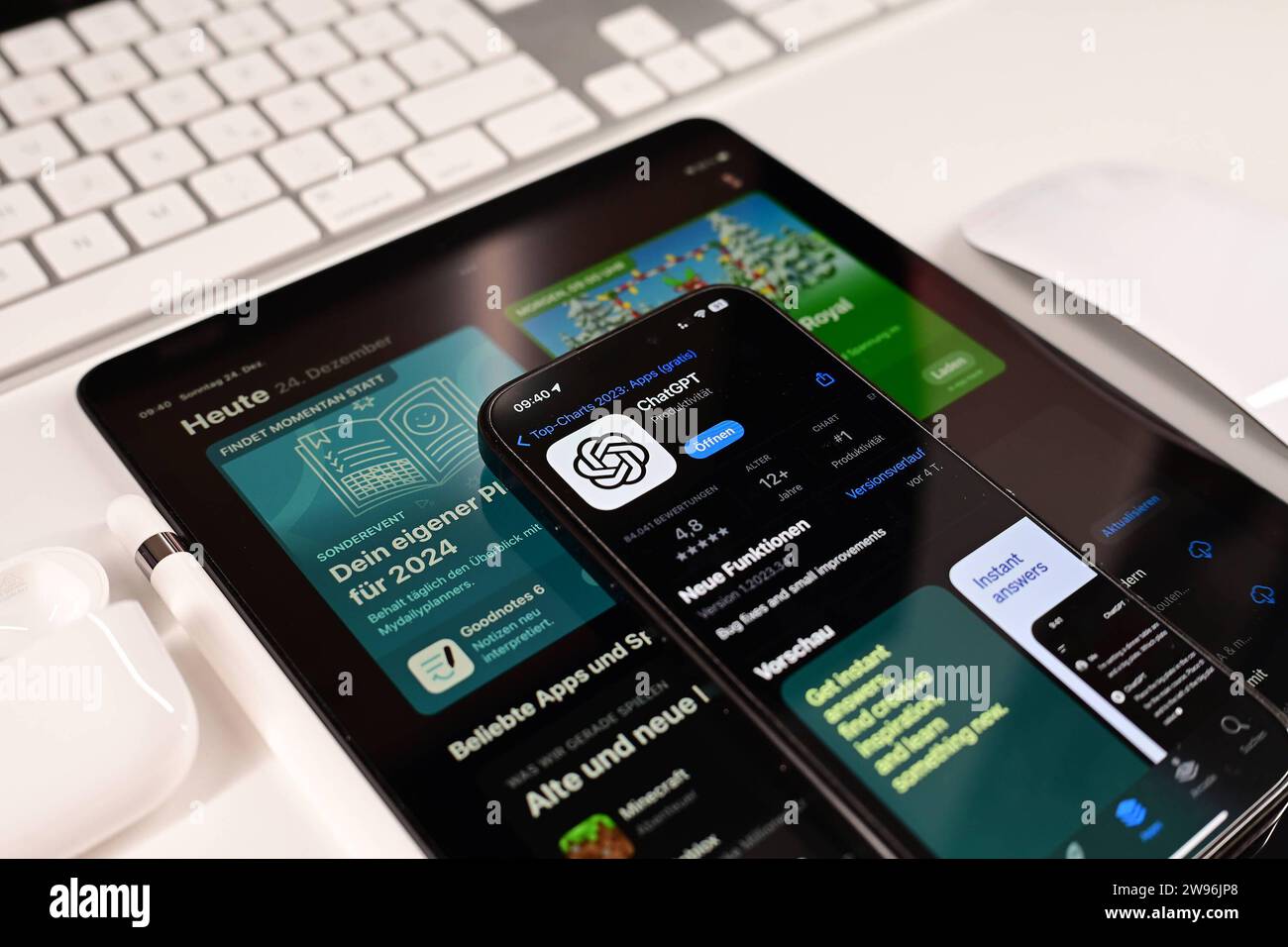 Stock- und Symbolbilder I 24.12.2023 ChatGPT, ChatGPT ist ein Chatbot ...
