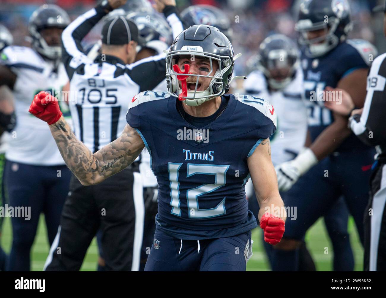 The 12 titans hi-res stock photography and images - Alamy