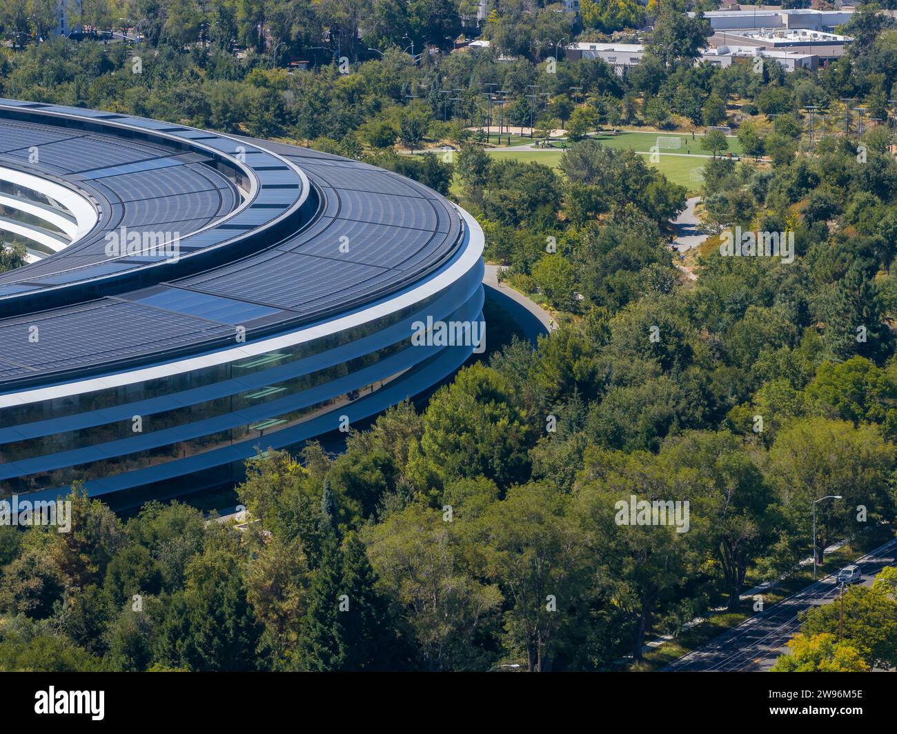 office building - a space ship in California Stock Photo - Alamy