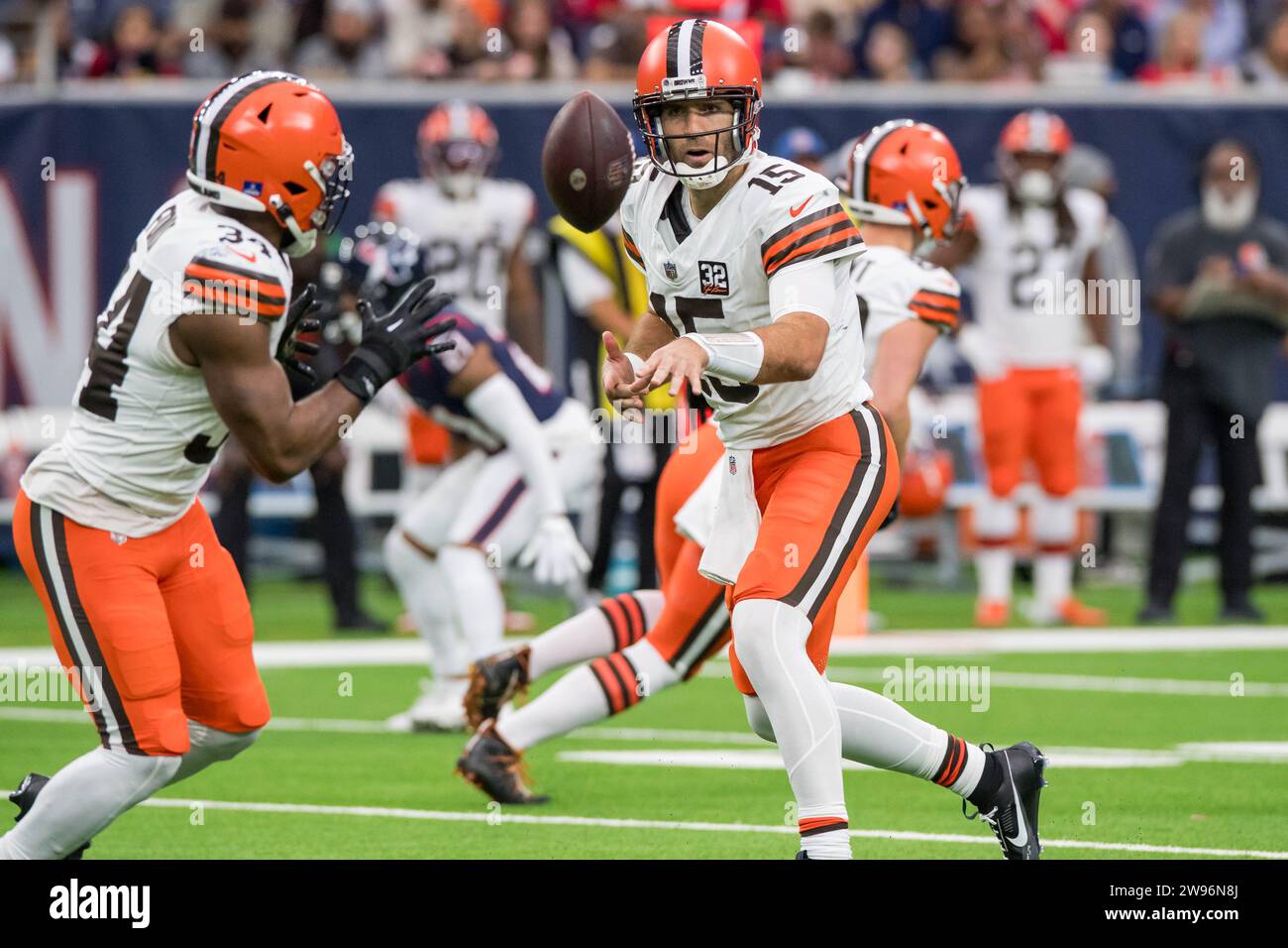Houston, TX, USA. 24th Dec, 2023. Cleveland Browns quarterback Joe ...
