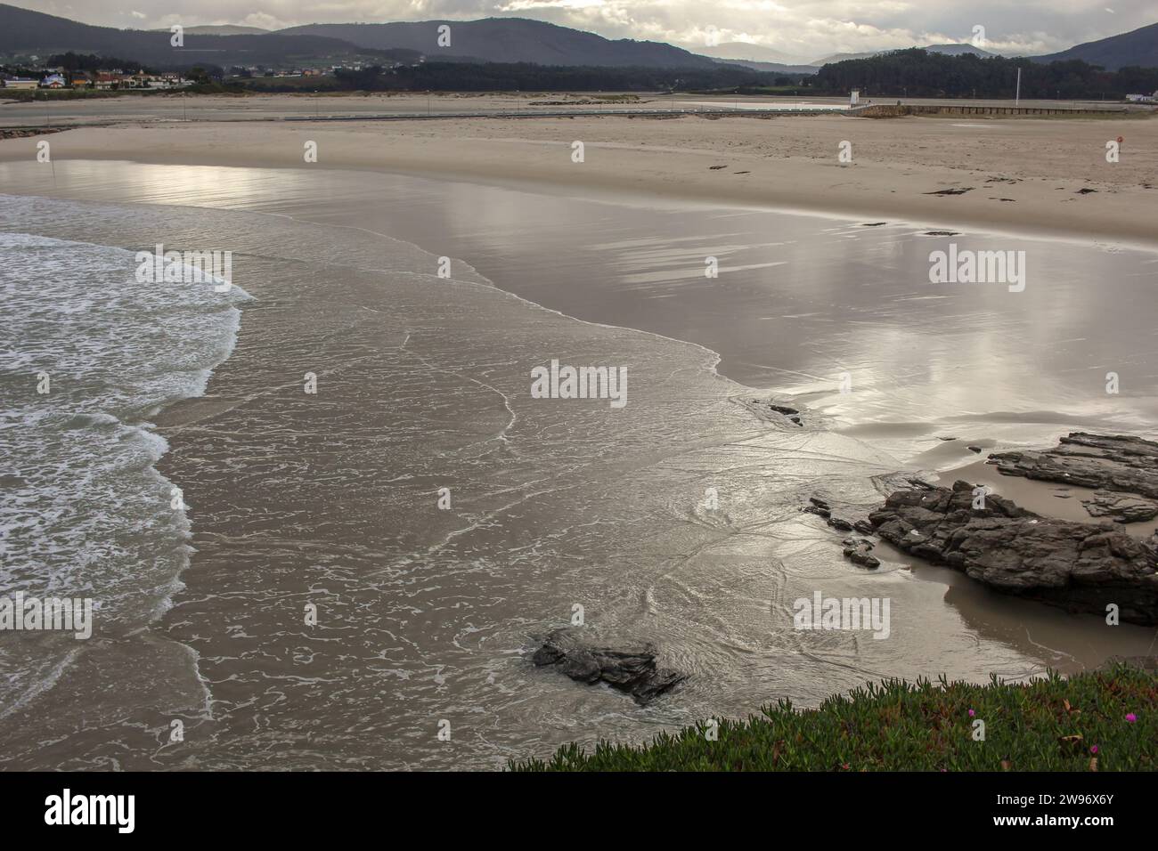 A Rapadoira Unveiled: Exploring the Magic of Low Tide Stock Photo - Alamy
