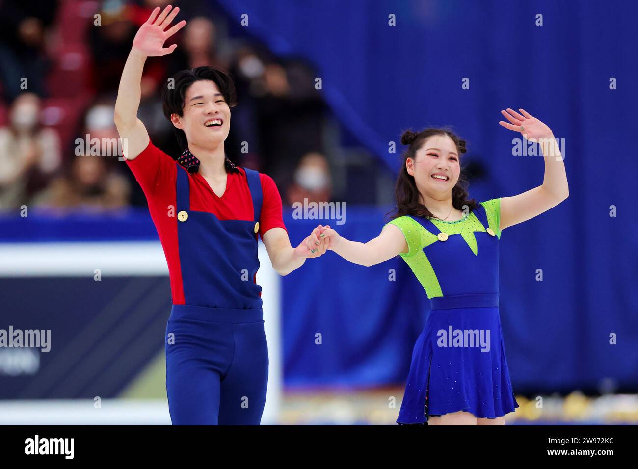 Nagano, Japan. 22nd Dec, 2023. Azusa Tanaka Shingo Nishiyama Figure ...