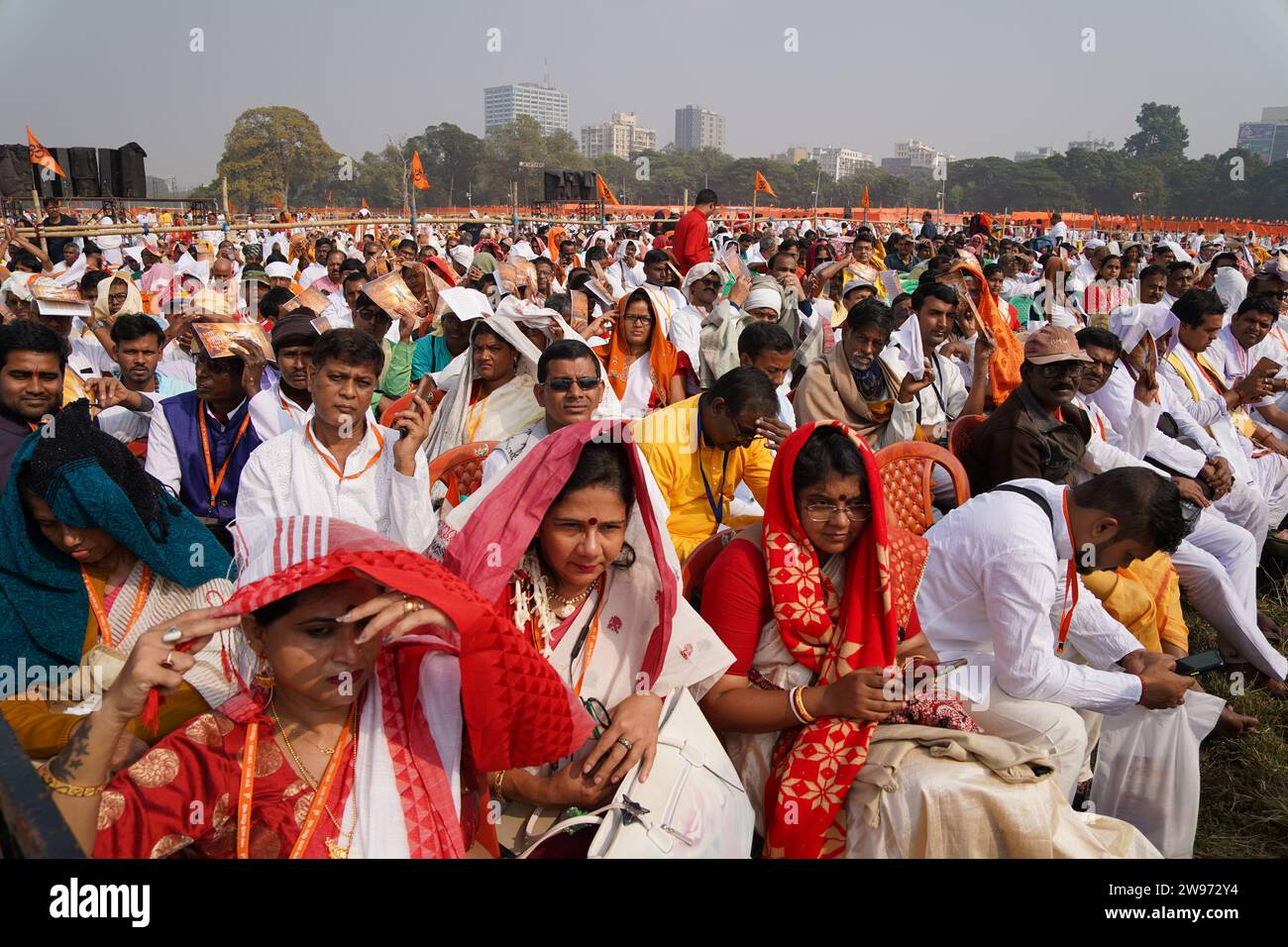 In a landmark display of unity and devotion, Kolkata's Brigade Parade ...