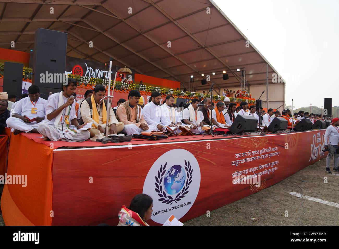 Kolkata, West Bengal, India. 24th Dec, 2023. In a landmark display of ...