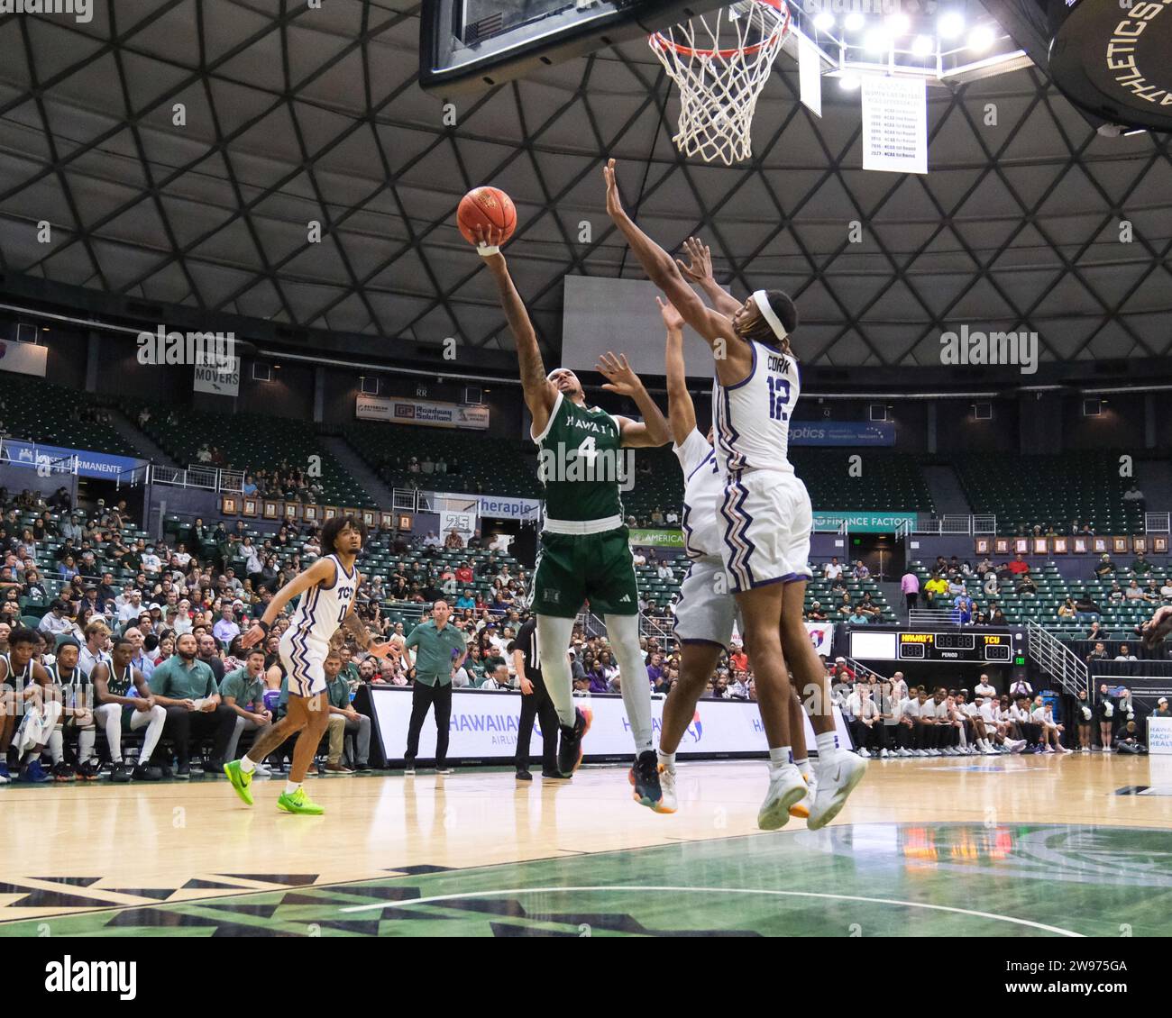 Honolulu, Hawaii, USA. 24th Dec, 2023. Hawaii guard Noel Coleman (4 ...