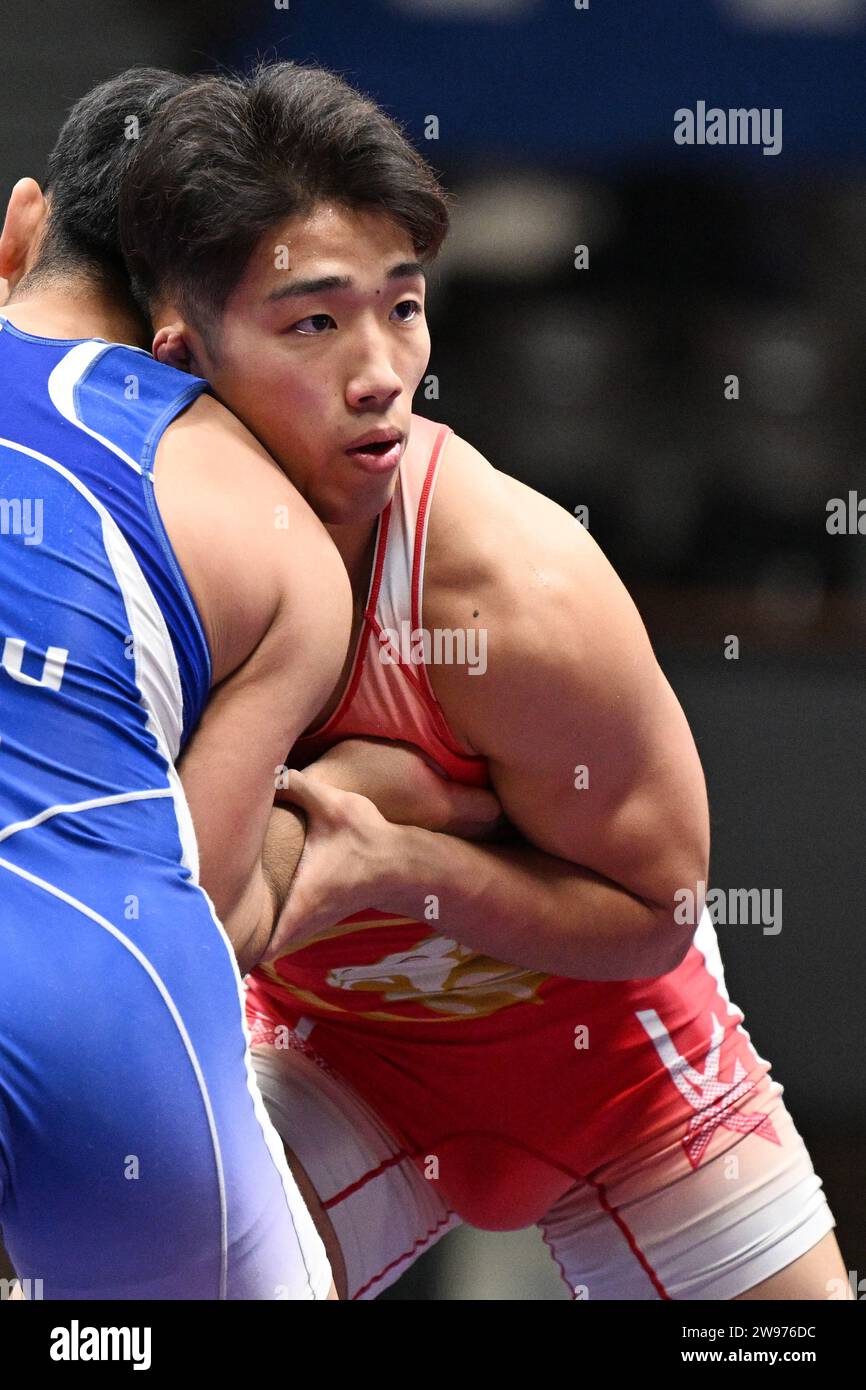 Yoyogi 2nd Gymnasium, Tokyo, Japan. 23rd Dec, 2023. (L-R) Taishi Tomoyose, Isami Horikita ...