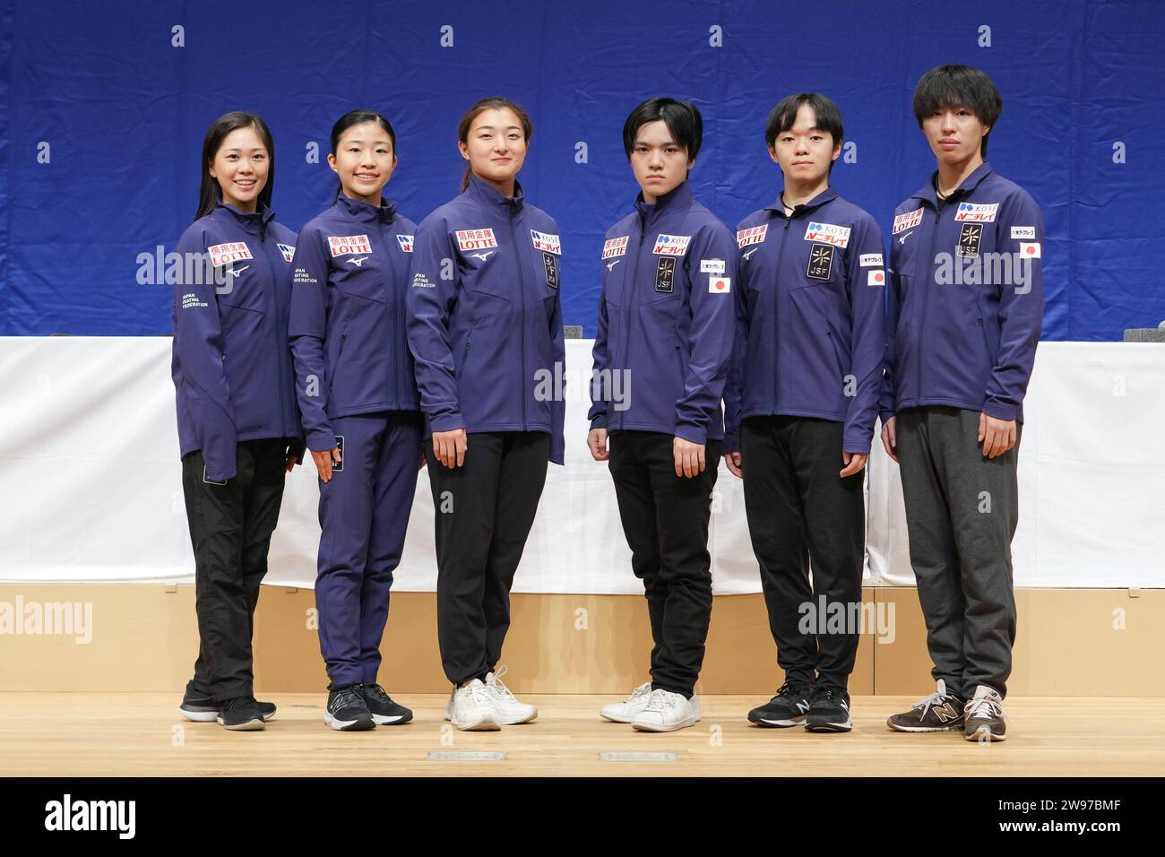 Big Hat, Nagano, Japan. 25th Dec, 2023. (L-R) Hana Yoshida, Mone Chiba ...