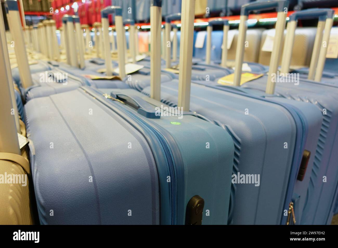 Tour suitcases hi-res stock photography and images - Alamy