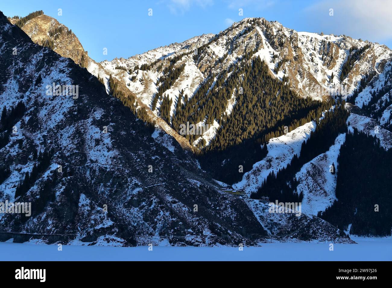 **CHINESE MAINLAND, HONG KONG, MACAU AND TAIWAN OUT** Aerial photo ...