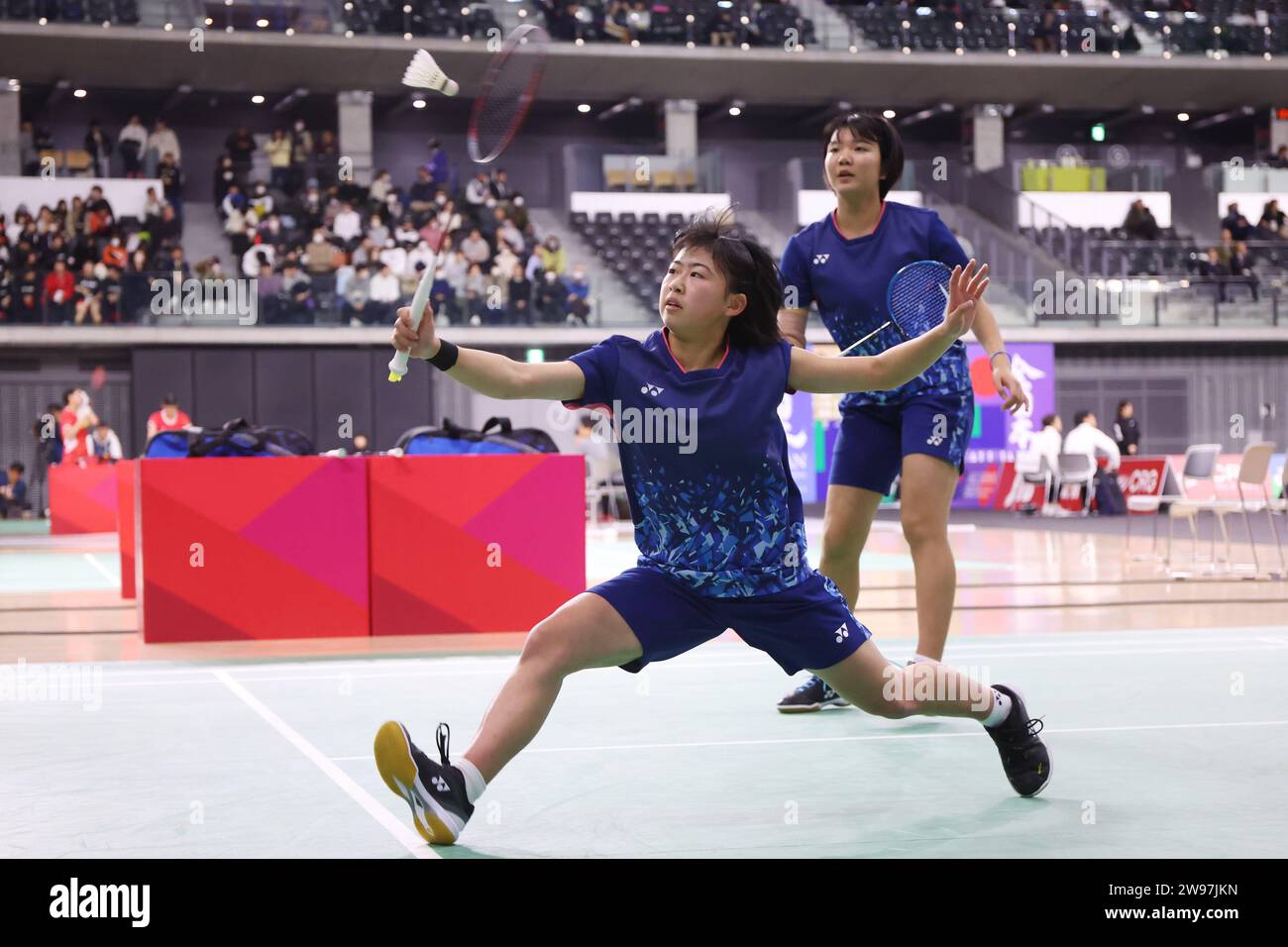 Musashino Forest Sport Plaza, Tokyo, Japan. 25th Dec, 2023. Sora Hatakeyama & Hana Mizoo ...