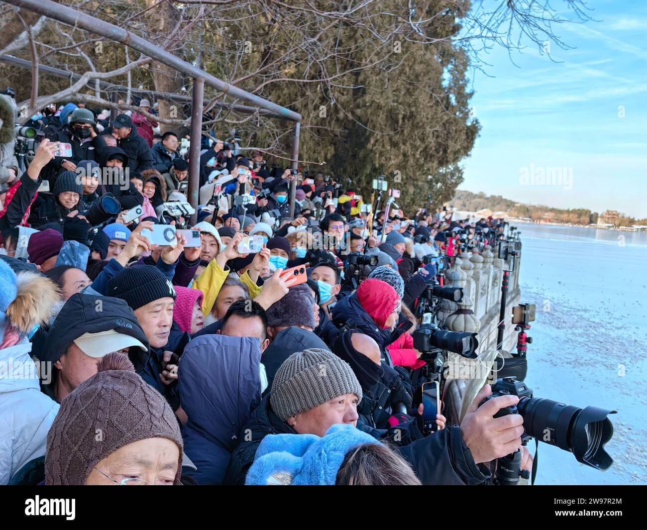 Sunlight directed through the 17 arches of Seventeen Arch Bridge of the ...