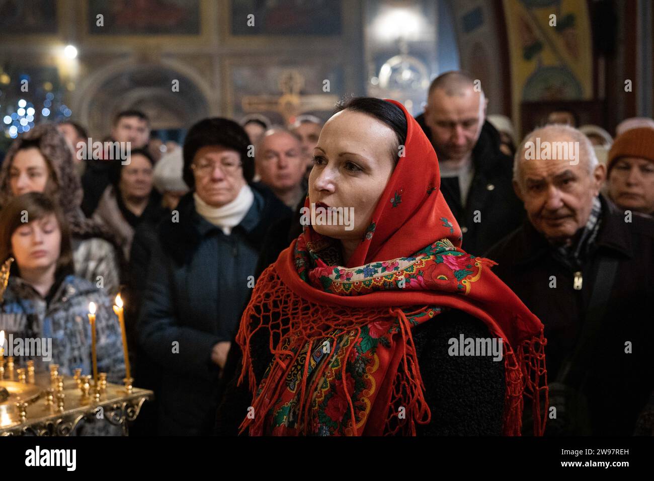 Kyiv, Ukraine. 24th Dec, 2023. Believers attend a Christmas Eve service ...