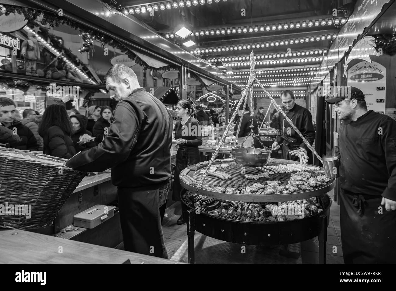 German holiday market weihnachtsmarkt Black and White Stock Photos ...