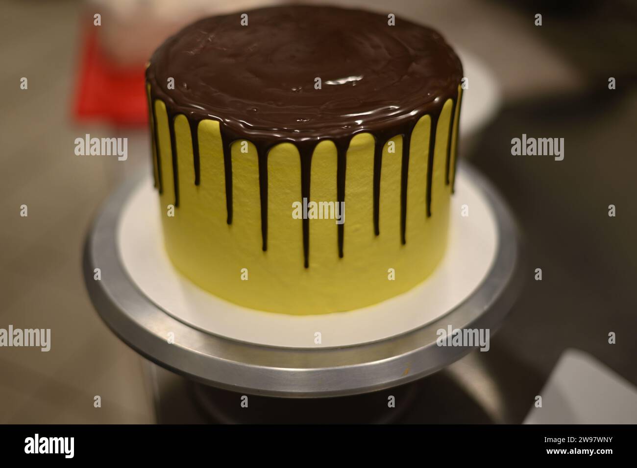 Applying pan hi-res stock photography and images - Alamy