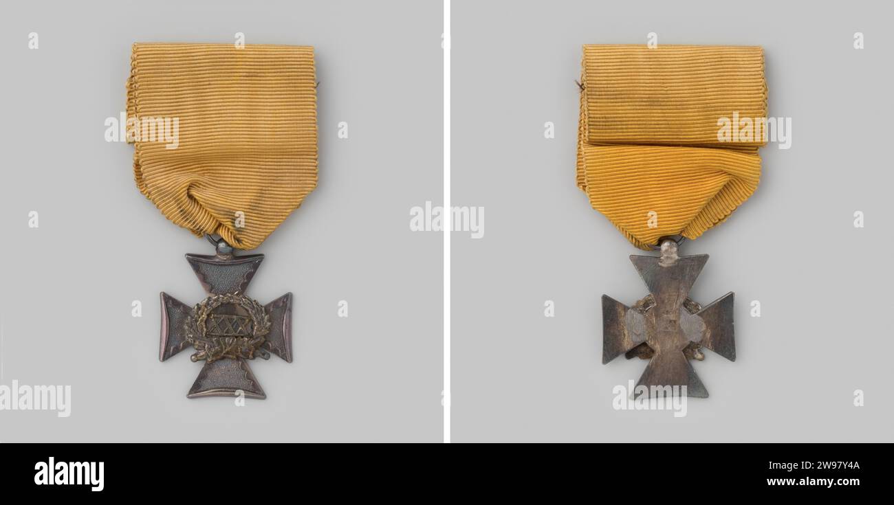 Bag (four-armed cross) for honorable, long-term and actual service at ...