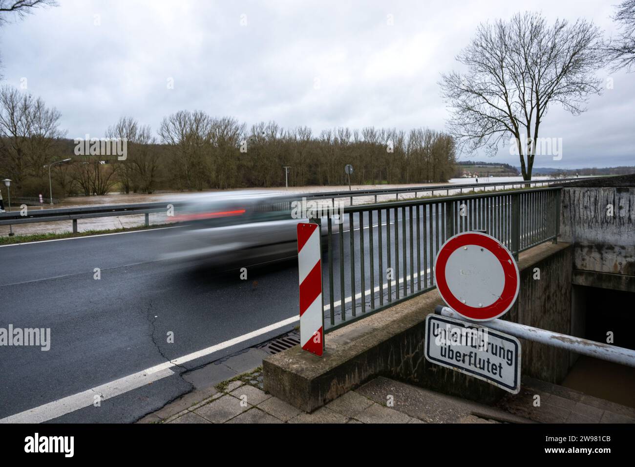 Flood flooding water underpass hi-res stock photography and images - Alamy
