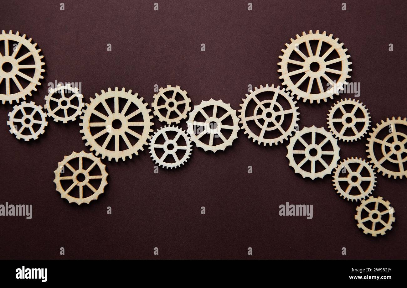 Wooden gears hi-res stock photography and images - Alamy