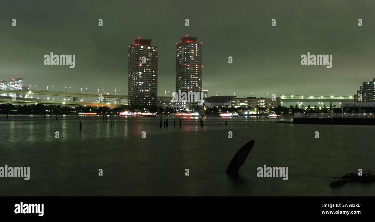 Two twin buildings stand tall on the edge of Tokyo Bay, Japan Stock ...