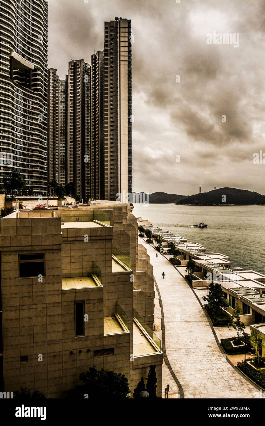 Apartment blocks and private houses in Hong Kong Stock Photo - Alamy