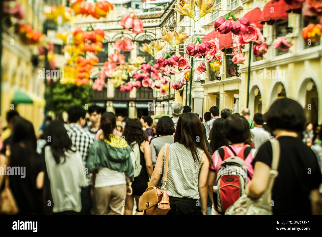 Popular chinese decoration hi-res stock photography and images - Alamy