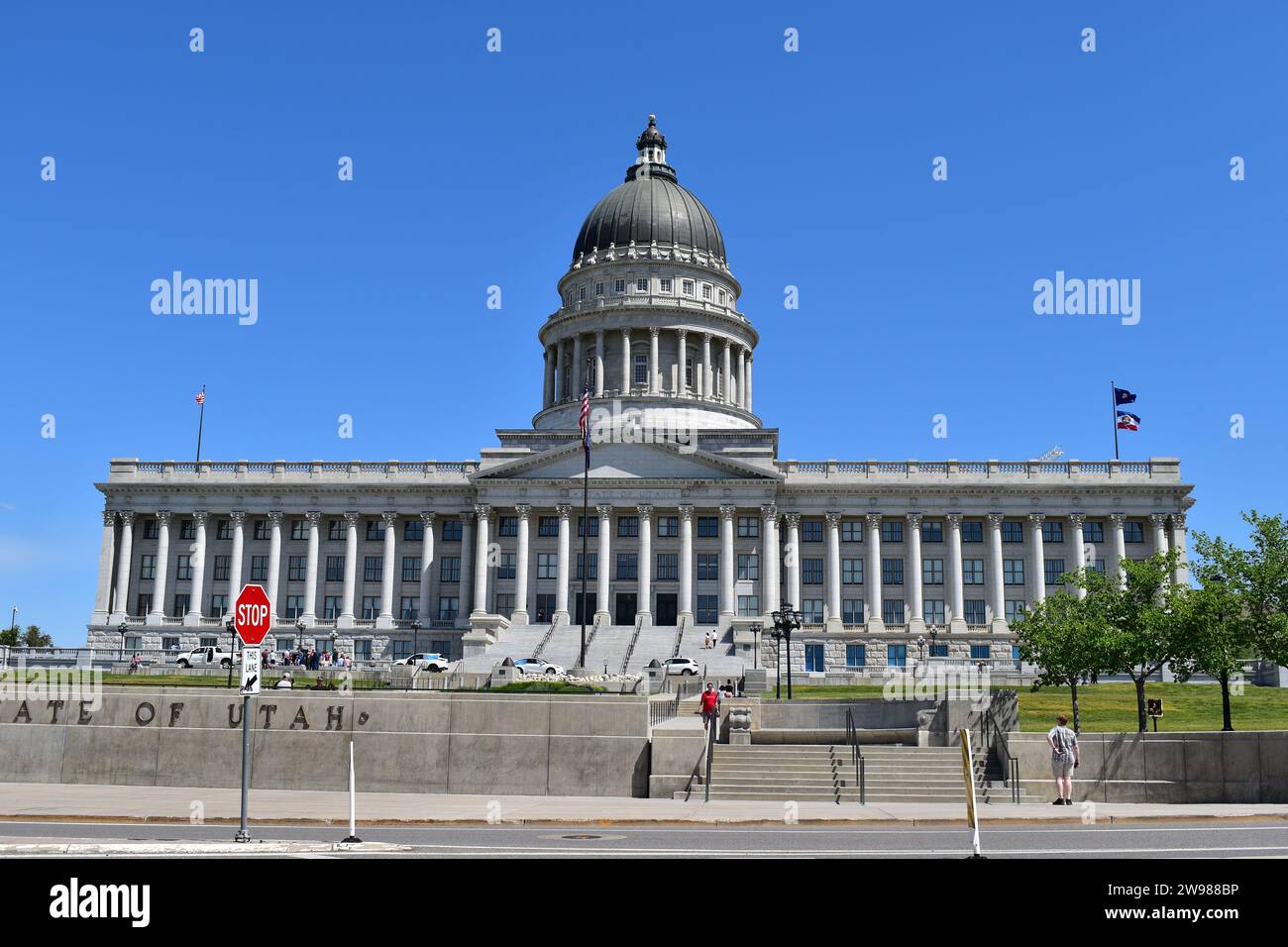The majestic white Utah State Capitol building in downtown Salt Lake ...