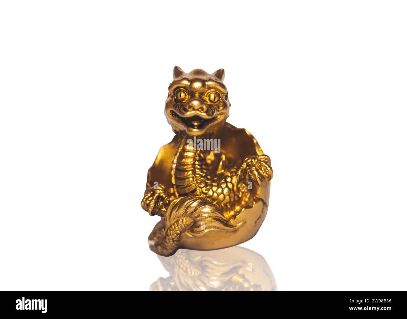 Hatching dragon hi-res stock photography and images - Alamy