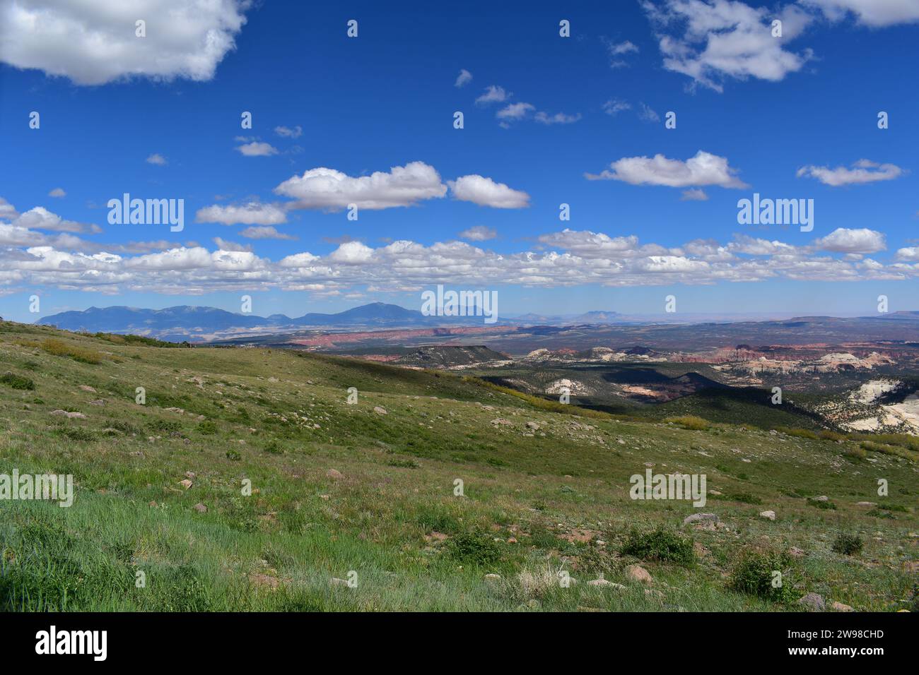 View of the majestic landscape of Capitol Reef National Park in Utah ...