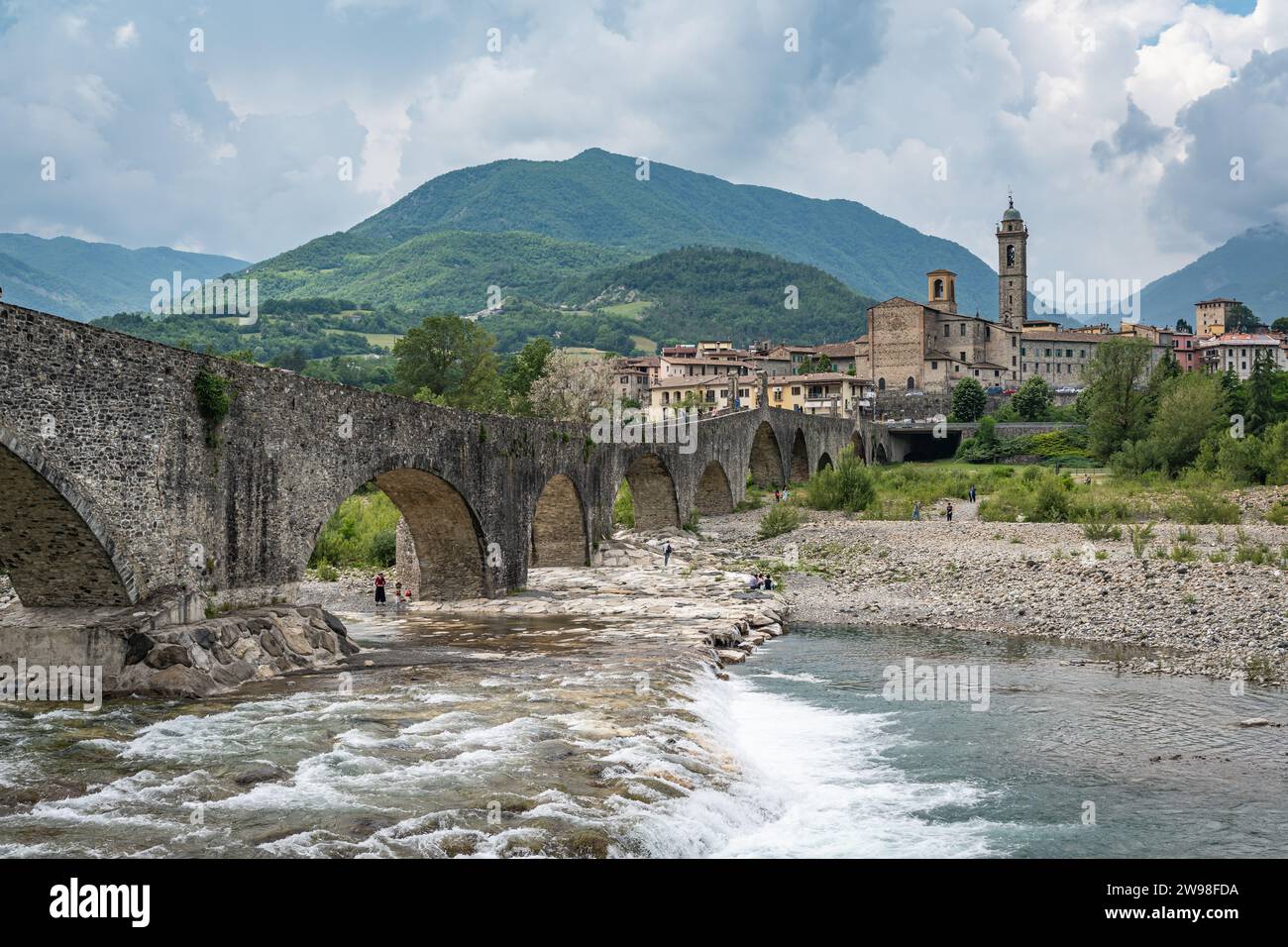 A view of Bobbio and its famous landmark, the Old Bride, Emilia-Romagna ...