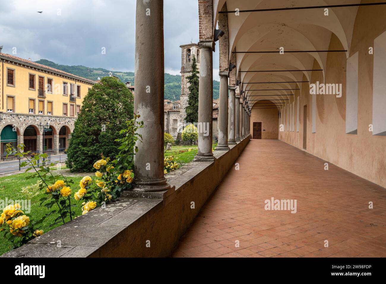 An exterior of Bobbio Abbey (Abbazia di San Colombano), Emilia-Romagna, Italy Stock Photo - Alamy