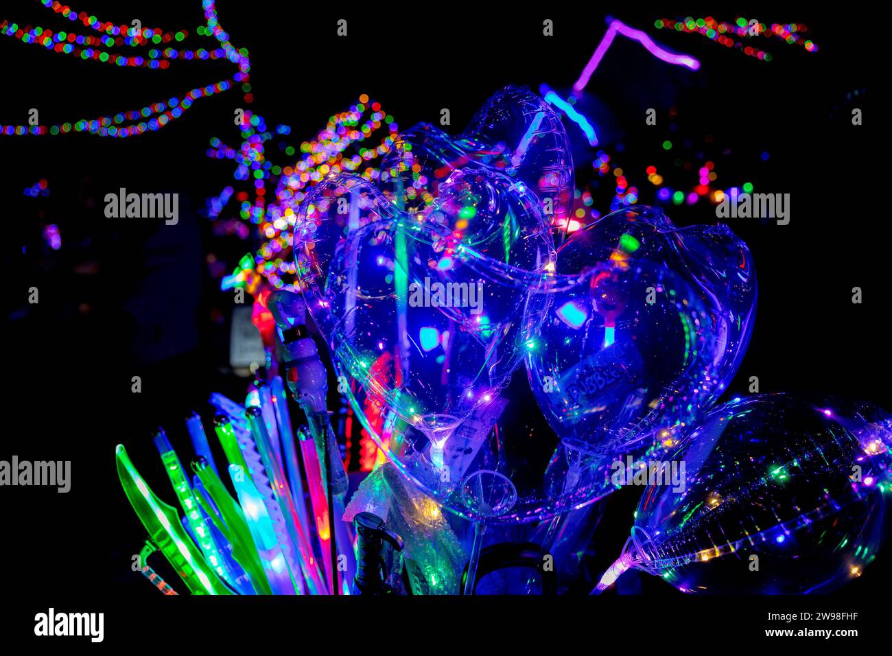 Sparkling street lights hi-res stock photography and images - Alamy