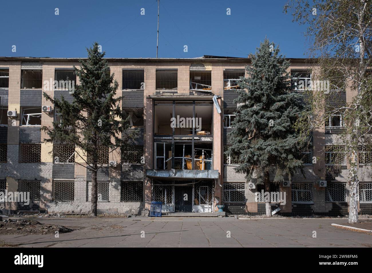 Kupiansk, Ukraine. 4th Oct, 2023. Main police station shelled by ...